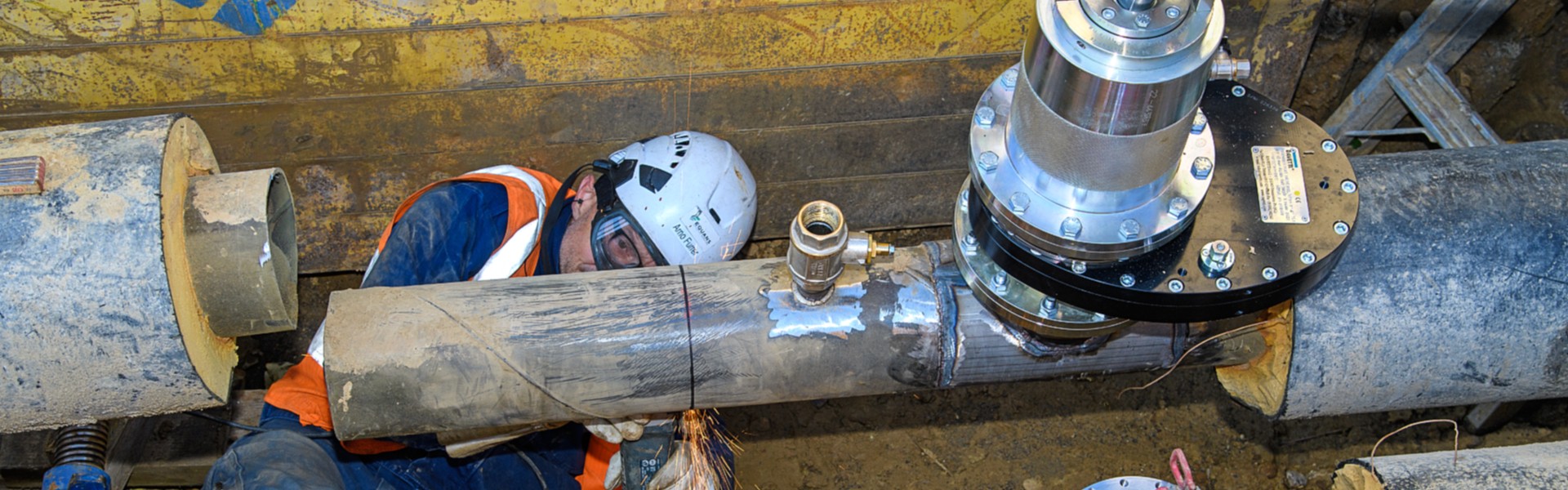 LINE STOP SERVICES in Switzerland | BRUGG Pipes